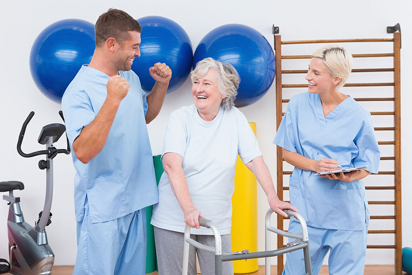 5 Walking Program Tips For Your Aging Parents With Arthritis | Morada ...