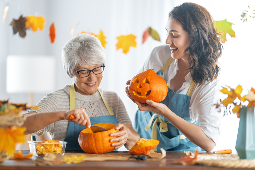 Celebrating Halloween In Boyce, TX Assisted Senior Living – Morada ...