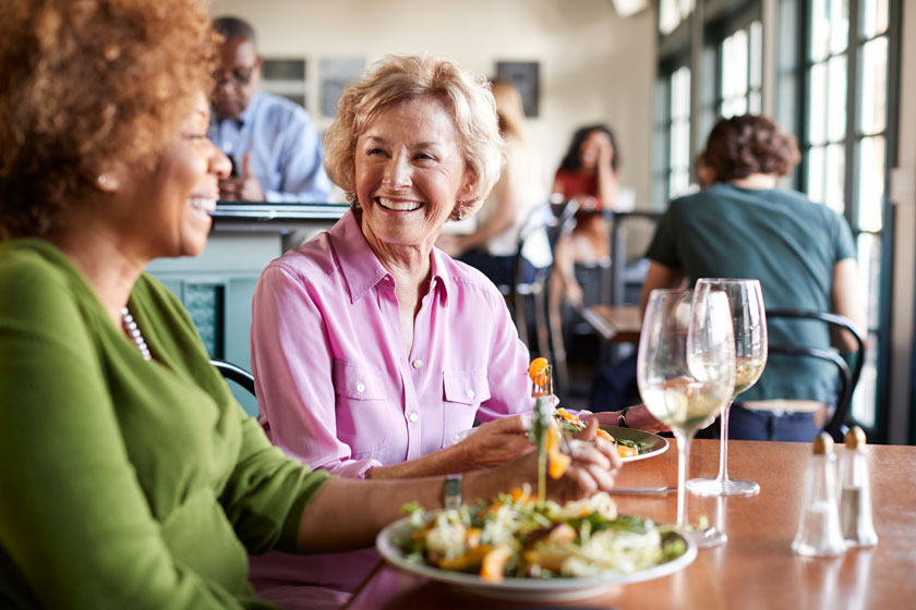 Top Dining Trends You’ll Love While Staying In A Senior Living ...