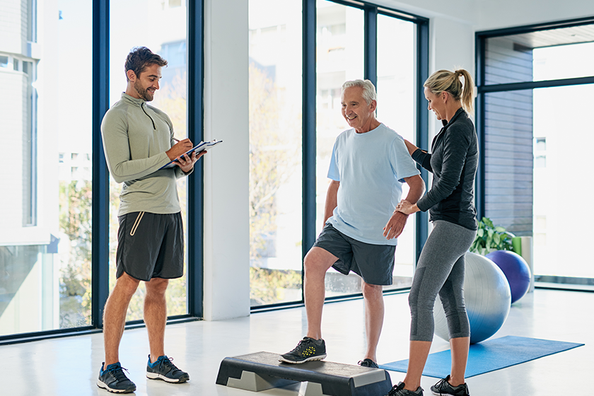 11 Benefits Of Proactive Physical Therapy For Seniors – Morada Senior ...