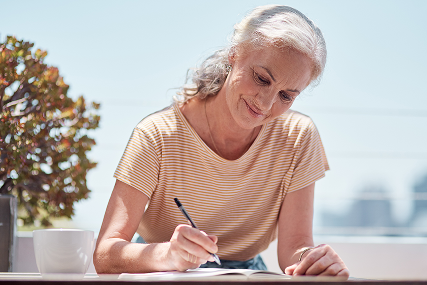 10 Tips For Seniors To Get More Into Journaling – Morada Senior Living