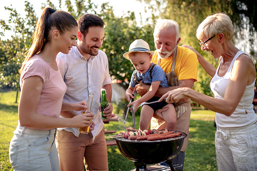 How To Plan A Fun And Safe Family Outing With Your Elderly Loved Ones ...